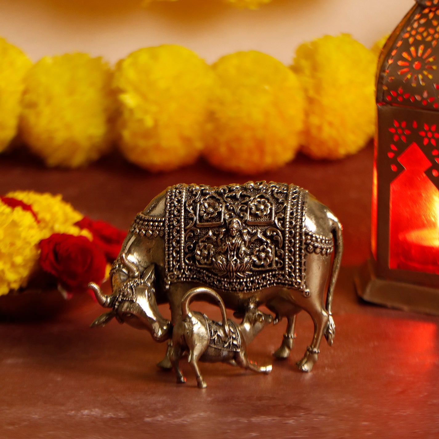 Brass Kamdhenu Cow with Calf Idol – Veda Connection