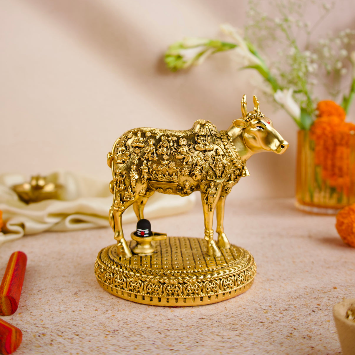 33 Koti Kamdhenu Cow with Shivling Idol – Veda Connection